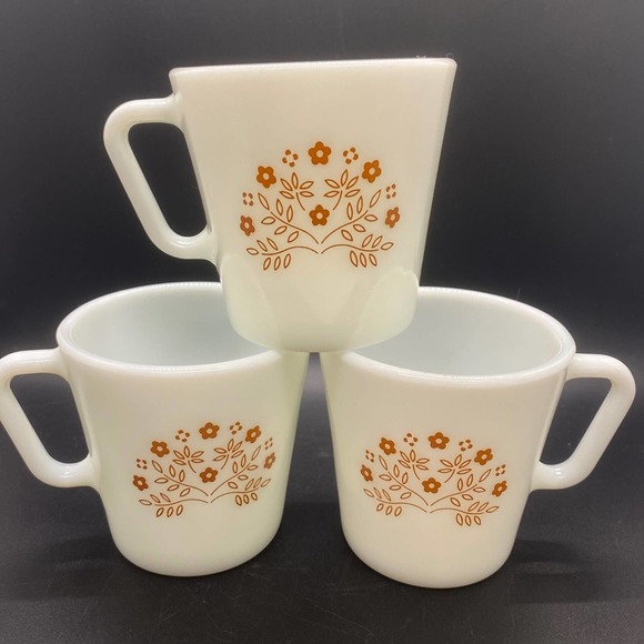 Pyrex | Dining | Vintage Milk Glass Pyrex Coffee Cup Mug Brown Honeydew ...